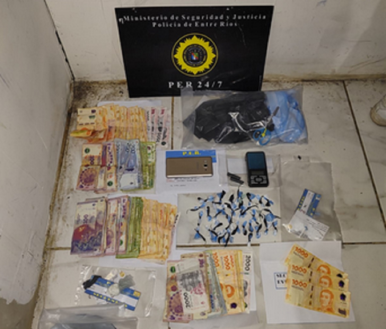 Secuestraron Cocaína En Un Trozo Compacto Y Envoltorios Noticias La